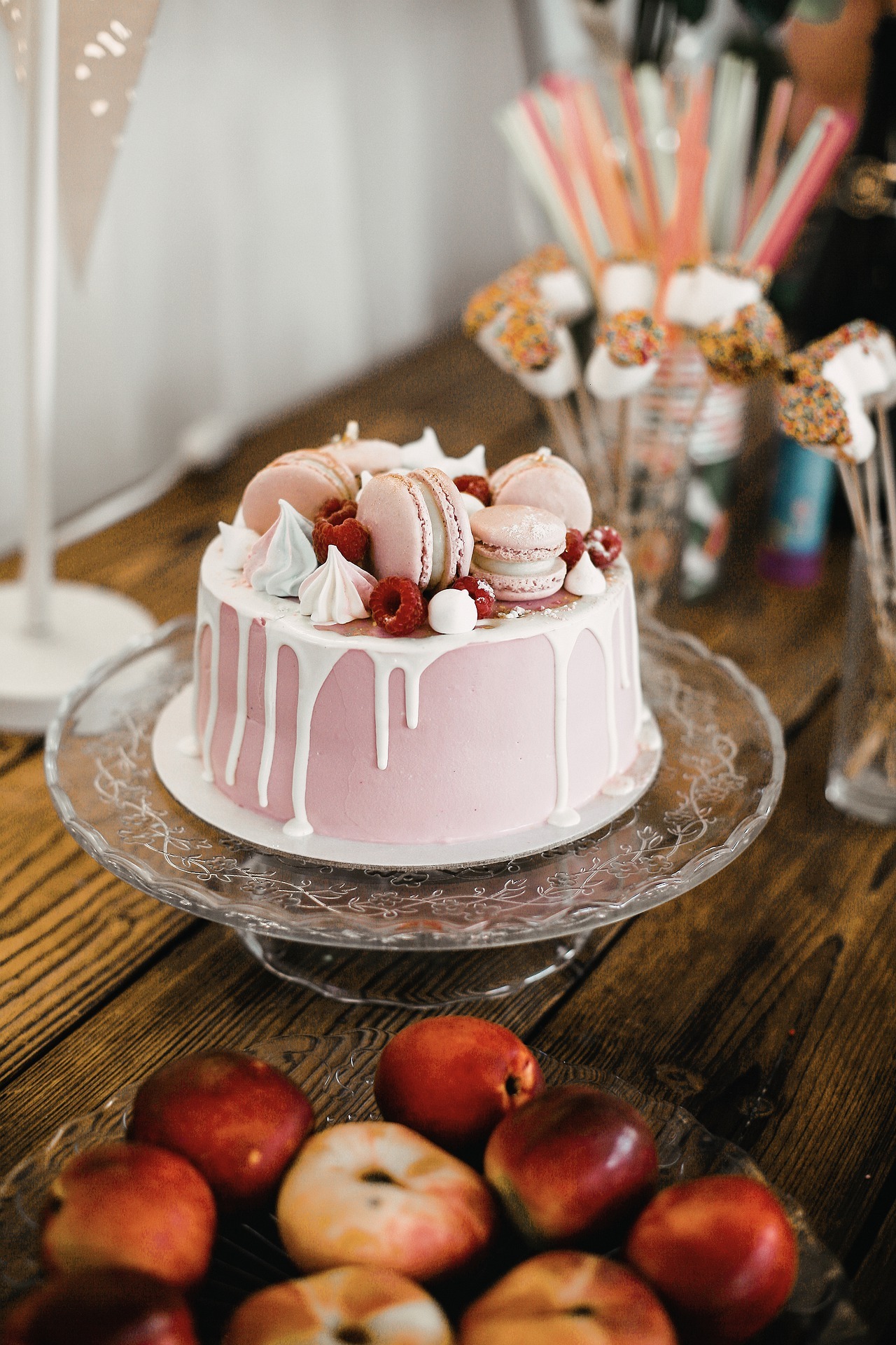 Find Out Cake Trends For 2025 - Never Miss OUT! - EbuyerBaker